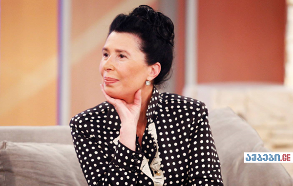 "შემომიგზავნეს "გადაშანელებული" სამოსი და ავცდი იქაურ ყოფას" - რას ...