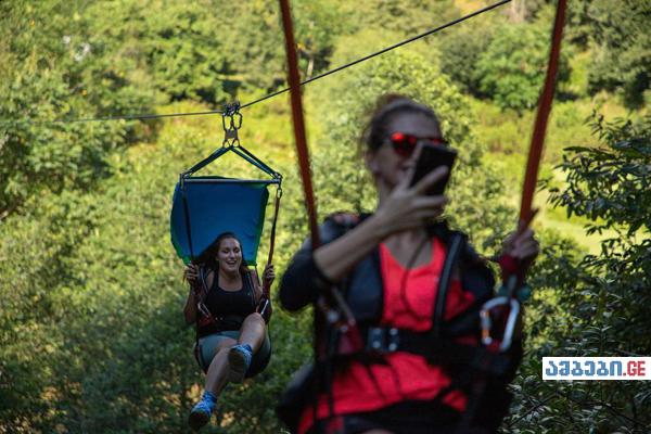 ჩეხი ჟურნალისტები აჭარის შესახებ სტატიებს ამზადებენ | Ambebi.GE