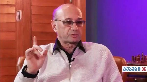 დაუსვი შეკითხვა ასტროლოგ მიხეილ ცაგარელს | Ambebi.GE