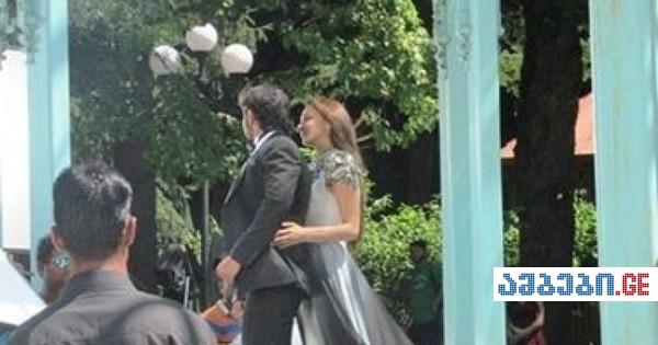 ბორჯომში ინდურ ფილმს იღებენ - "ერთად დავიბრუნოთ ბორჯომი!" | Ambebi.GE