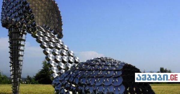 ტაფებით შექმნილი ქალის ფეხსაცმელი | Ambebi.GE