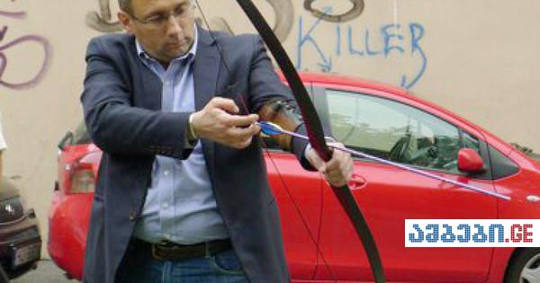 ნიკა რურუა - გიორგი მარგველაშვილის მეგობარი და მომავალი დრამერი ...