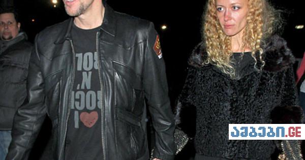 ჯიმ ქერის რუს სტუდენტთან რომანი აქვს | Ambebi.GE