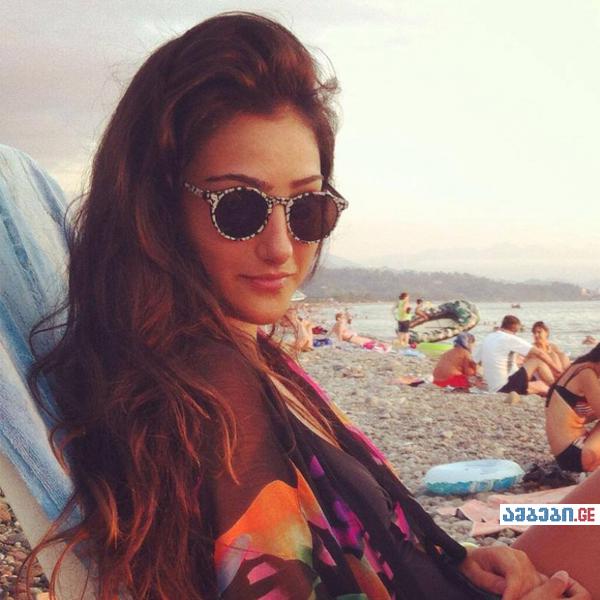 გაიცანით ქართველი გოგონა, რომელიც მსოფლიოს ყველაზე პრესტიჟულ მუსიკალურ ...