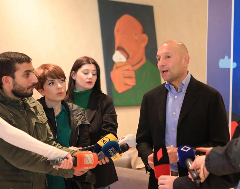 2023 წლის მსოფლიო ჩემპიონატის წარმდგენი კომპანია "სილქნეტია" | Ambebi.GE