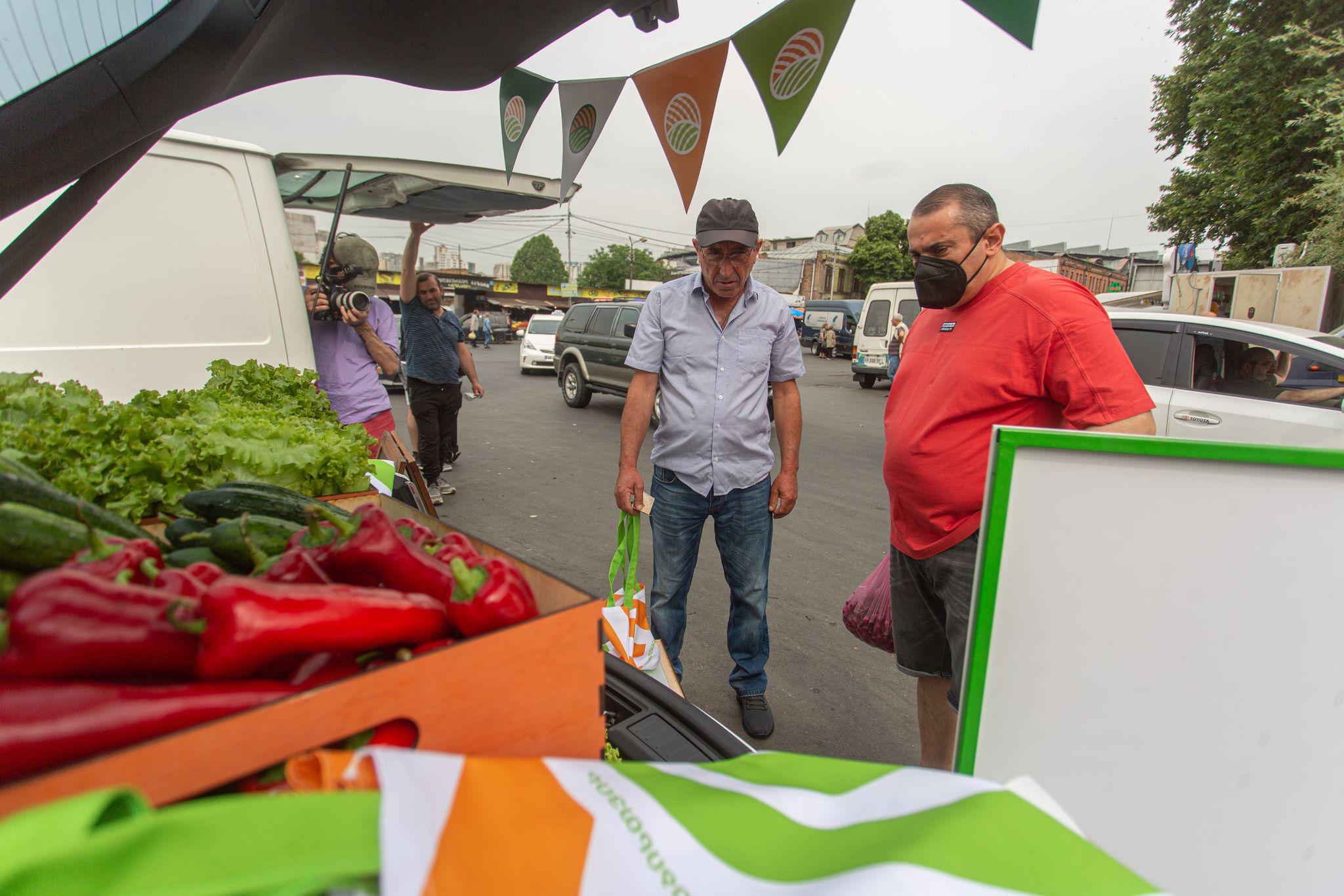 დეზერტირების ბაზარში Tesla გამოჩნდა | Ambebi.GE