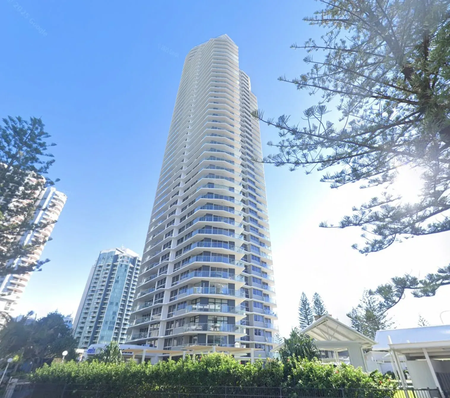 “სიკვდილთან თამაში “მე-16-ე სართულზე“ სოციალურ მედიაში შოკისმომგვრელი ...